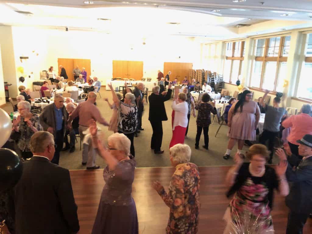 Senior Prom Recap - Copeland Oaks